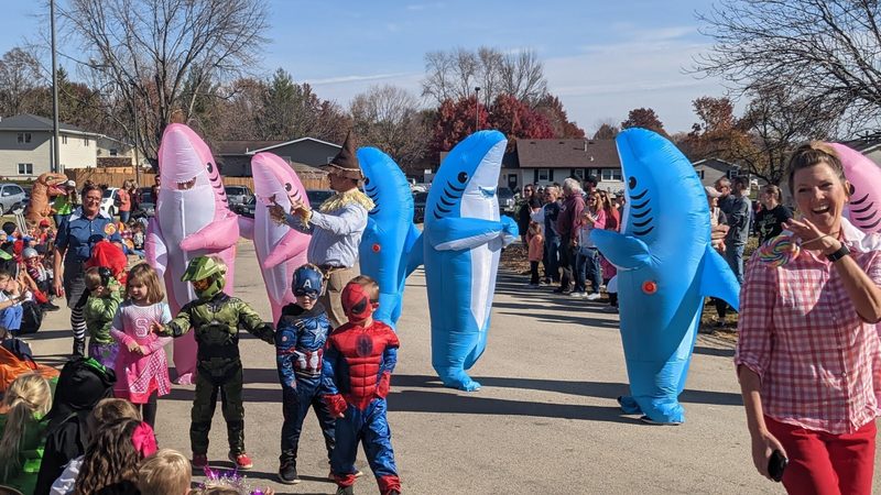 Ekstrand Halloween Parade | Central DeWitt School District